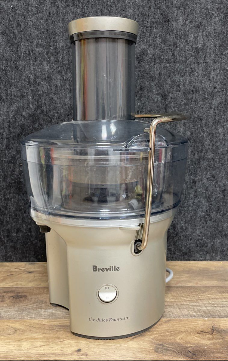 Breville BJE200XL Juice Fountain Compact Centrifugal Juicer 700W w/ Ju ...