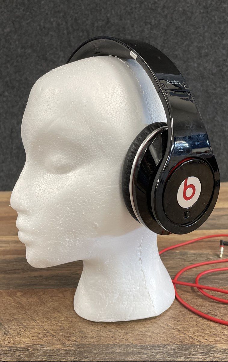 Beats by Dr. Dre Studio Over-Ear Headphones Active Noise Canceling Wir – The Rewards Marketplace ...